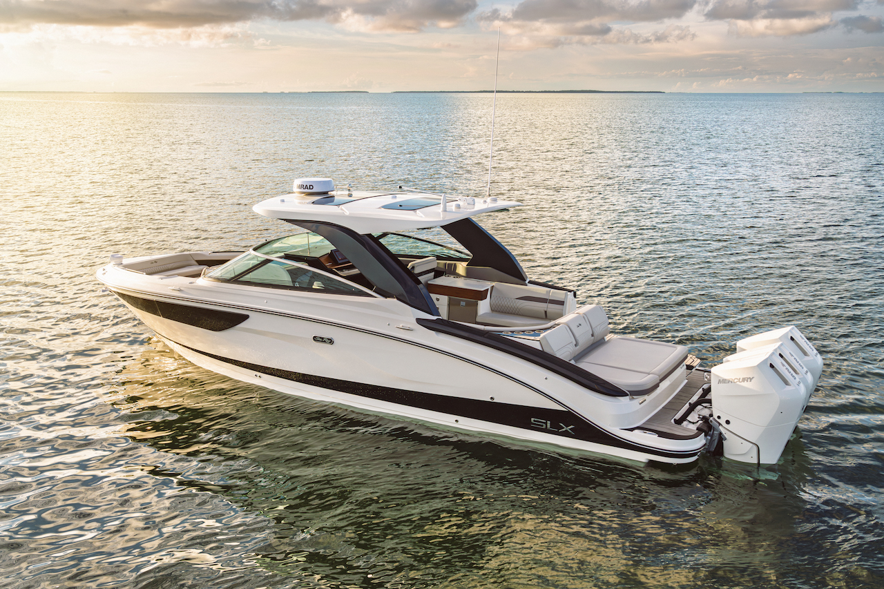 Sea Ray SLX 360 - NYHET | Marine Concept