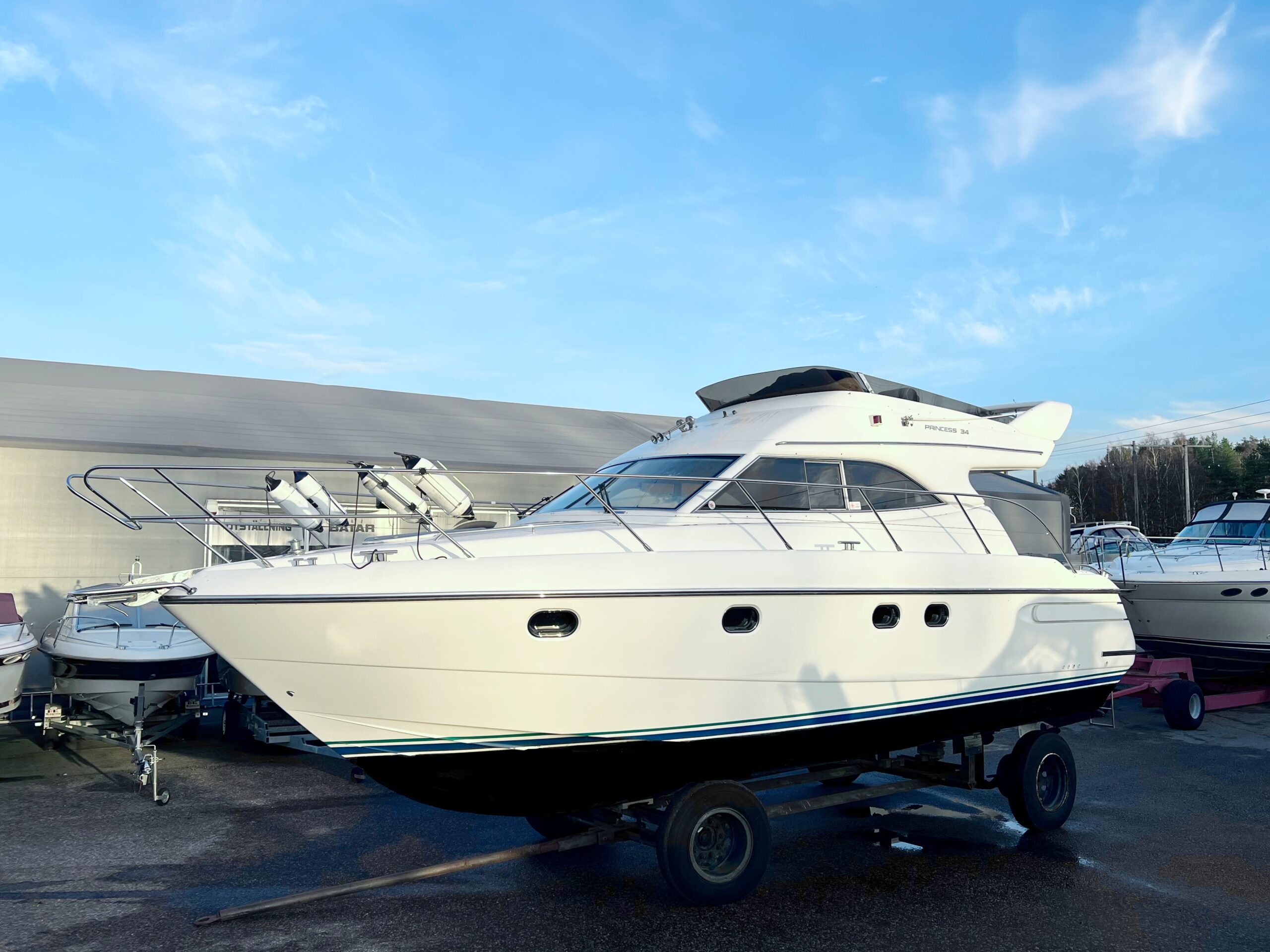 Princess 34 FLY | Marine Concept